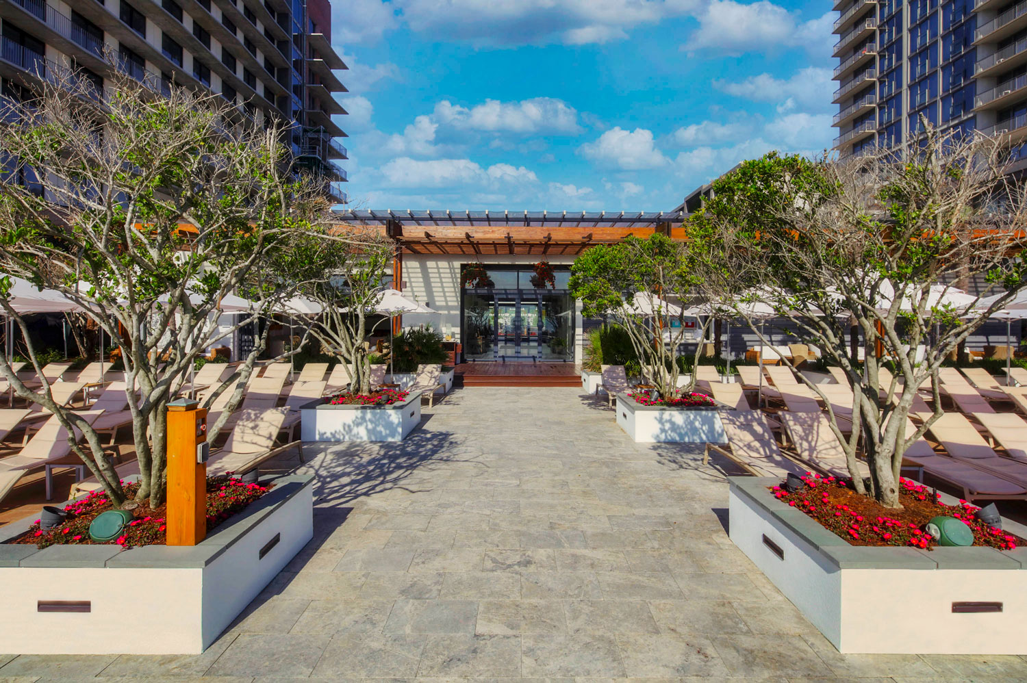 Cavalier Beach Club | The Cavalier Resort